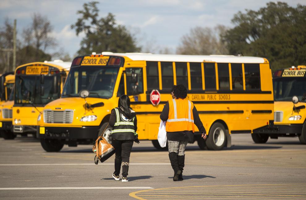 Charleston schools eye new bus vendor, but top choice faces uncertain ...