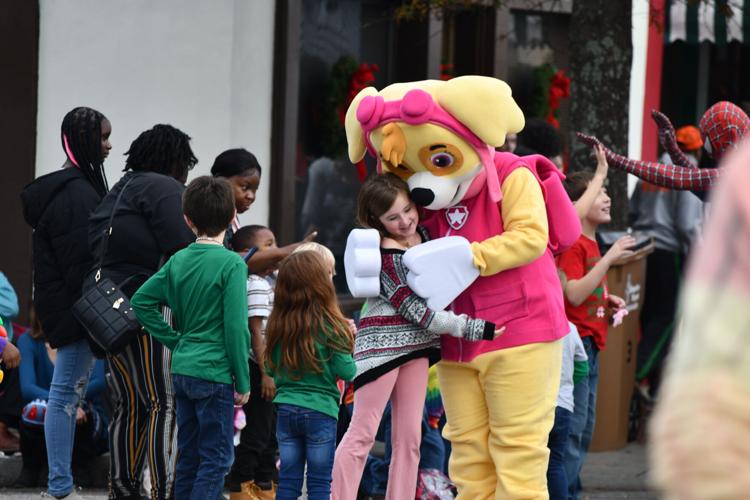 Santa, Sir Big Spur seen at Edgefield's 50th Christmas Parade