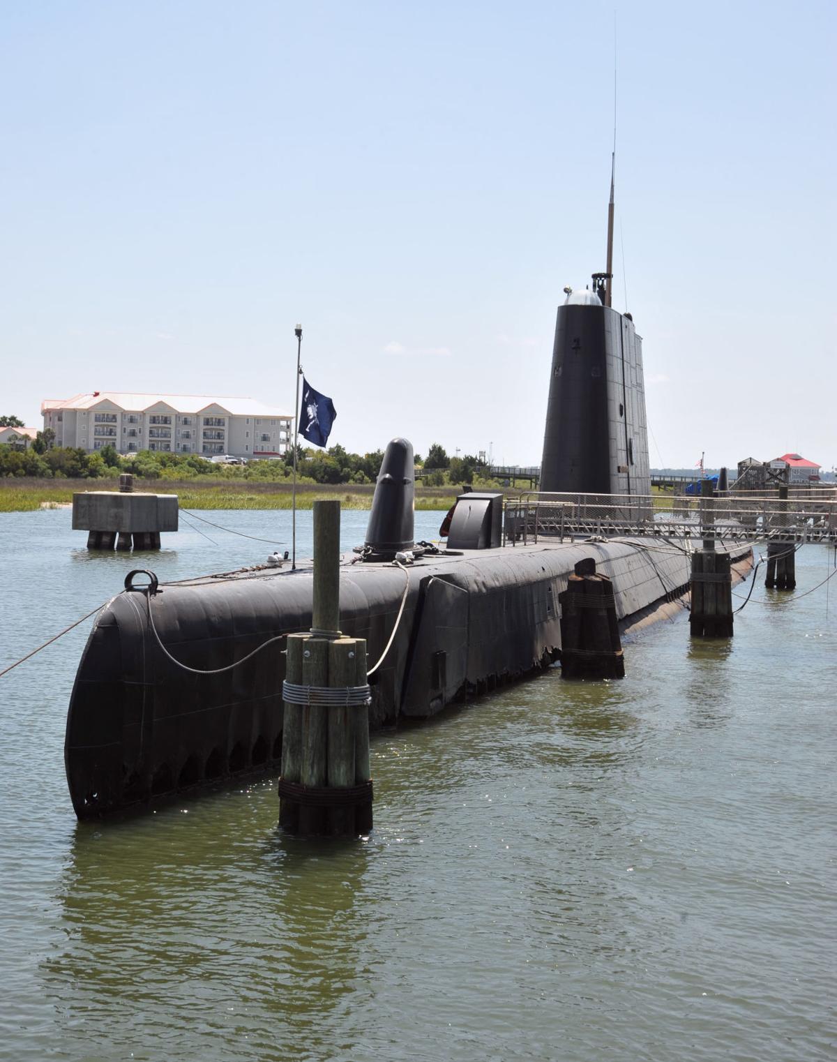 USS Clamagore veterans memorialize fallen shipmates | News ...