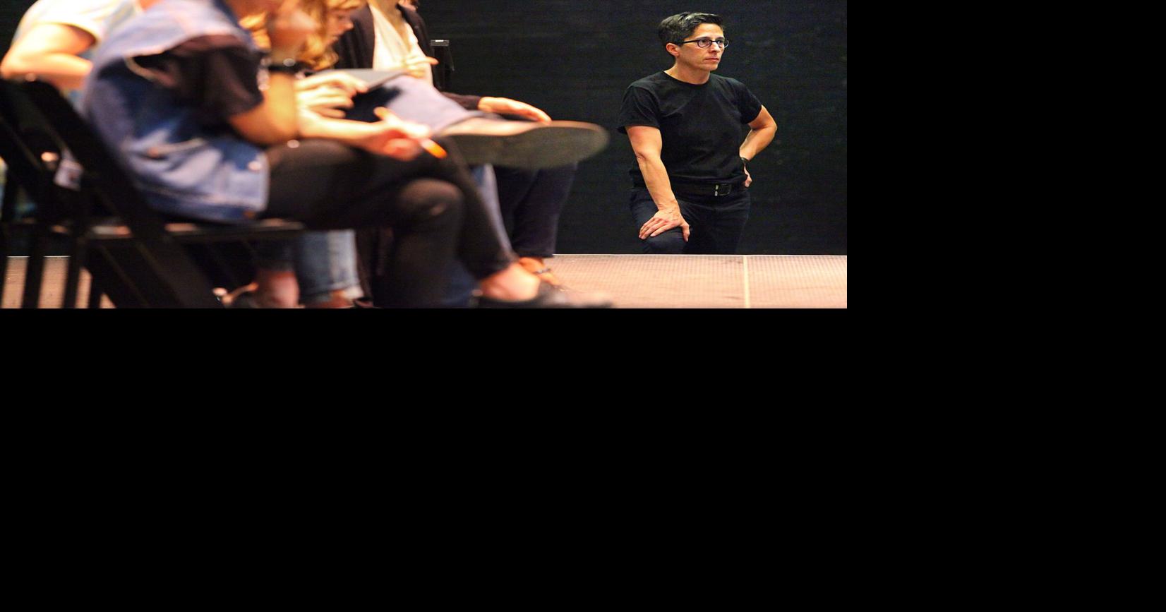 'Fun Home' Controversial book heads to Broadway as a musical 'Fun Home ...