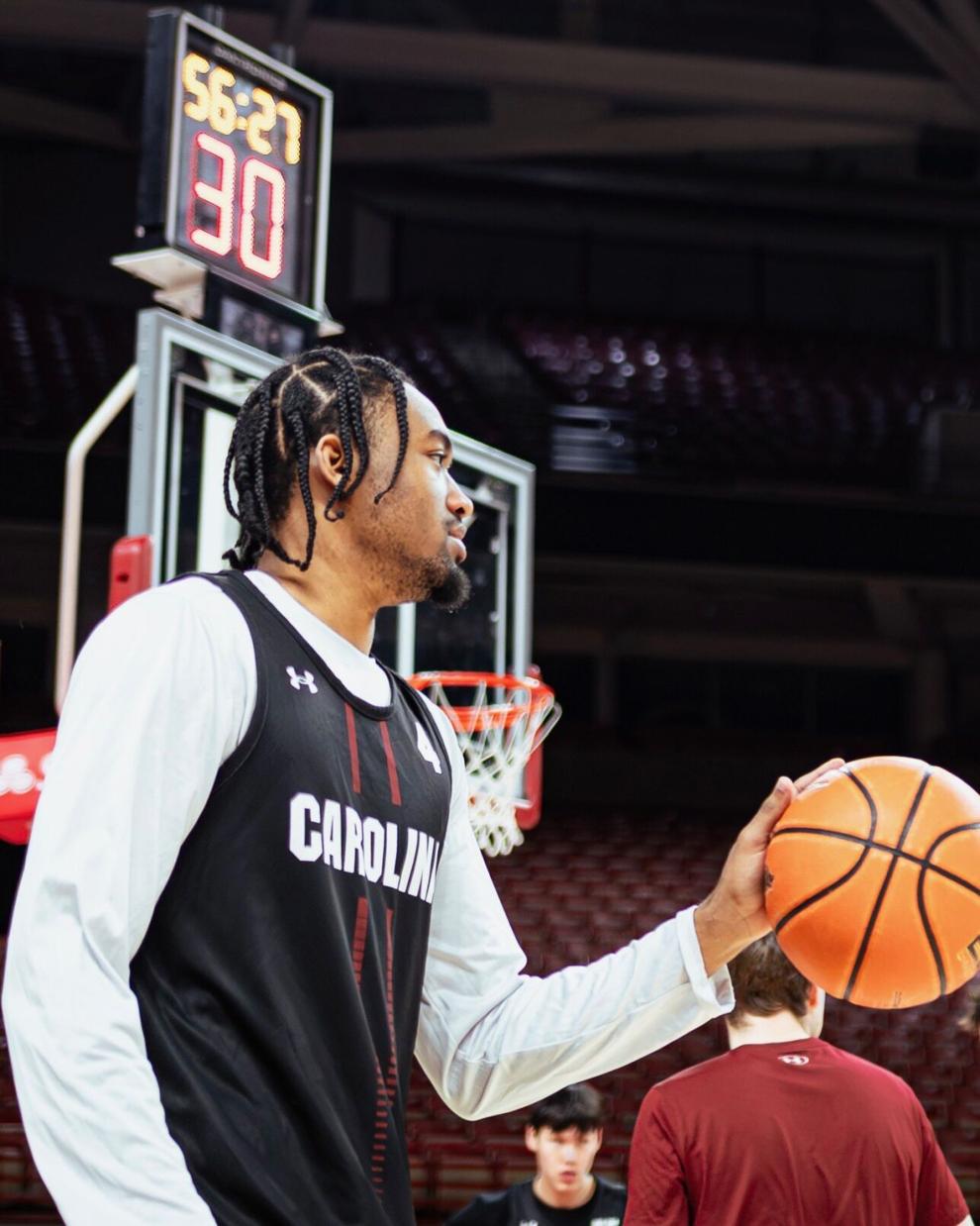 Gamecocks men's basketball routed by No. 17 Arkansas