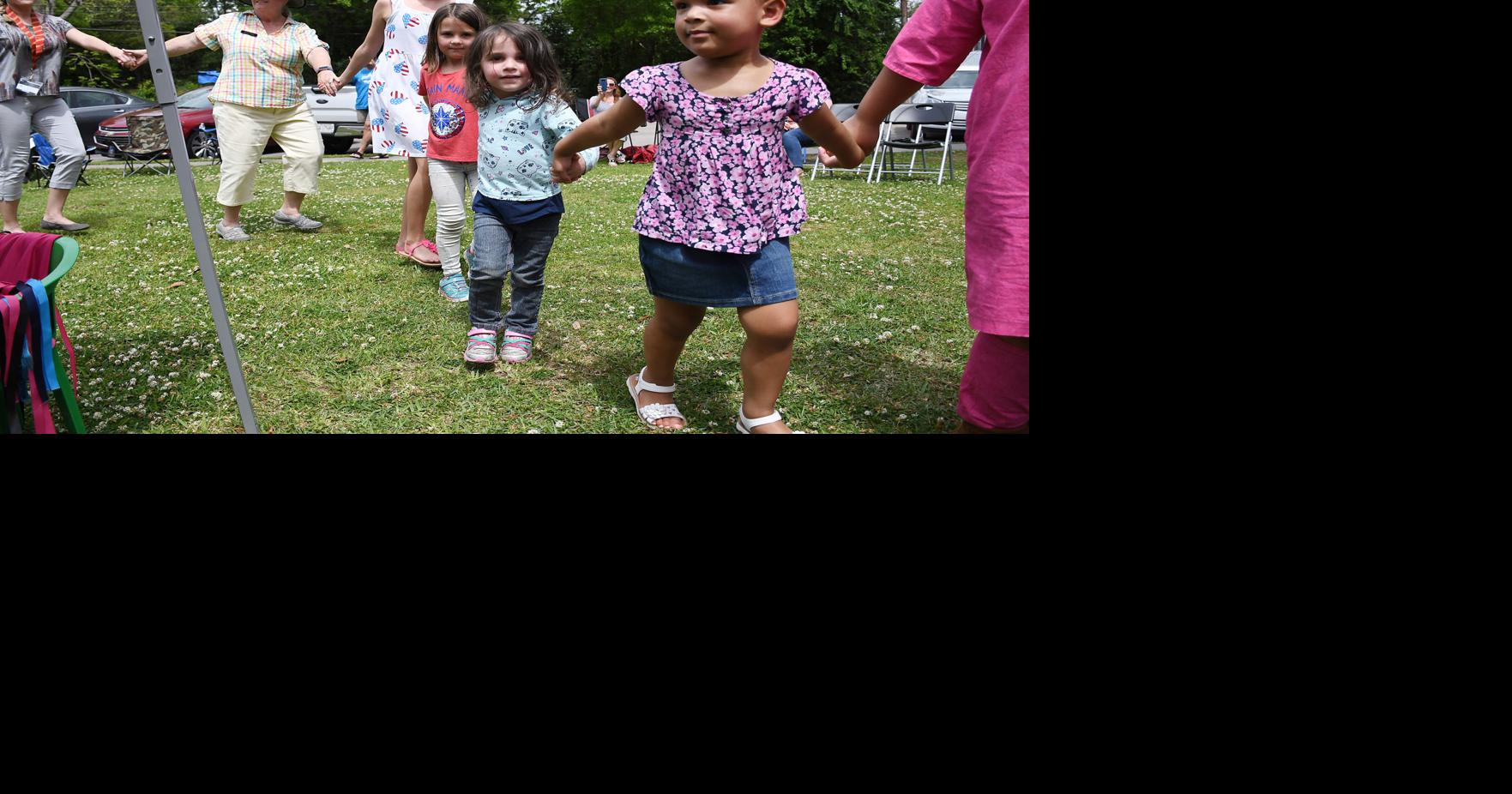 Edisto Natchez-Kusso tribe members teach children about their culture ...