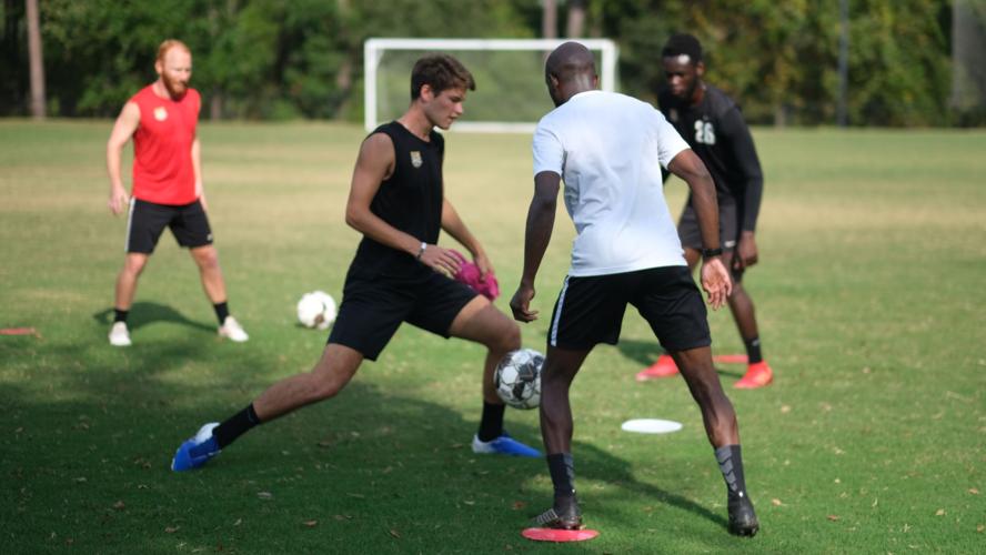 Wando soccer star also plays for Charleston Battery, as his father did ...