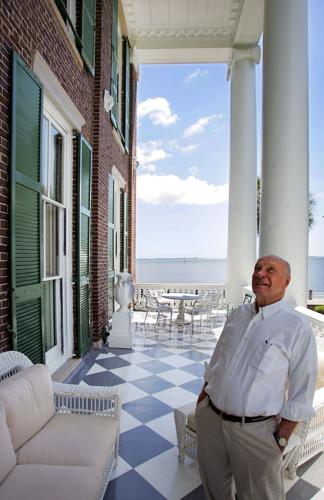 Wall Street titan, South Carolina preservationist Dick Jenrette has died