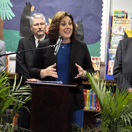 Henry McMaster, Ellen Weaver visit Aiken elementary school