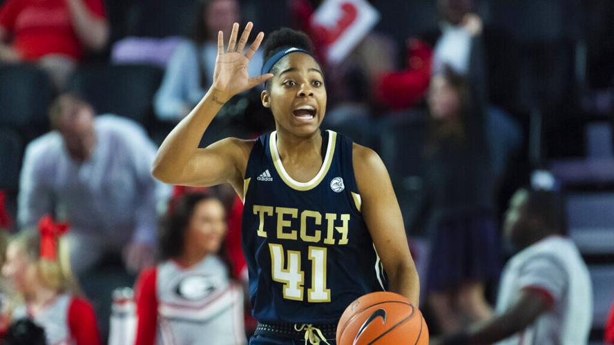 Gamecocks need new point guard in quest for 3rd NCAA title. They have 2 ...