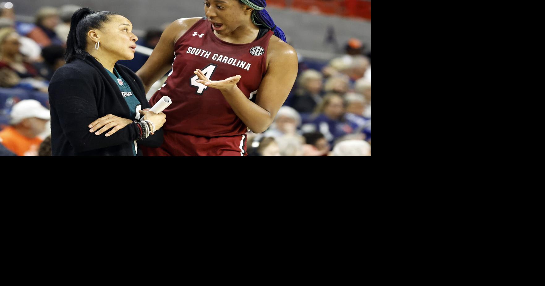 Letters: USC Coach Dawn Staley, team deserves respect