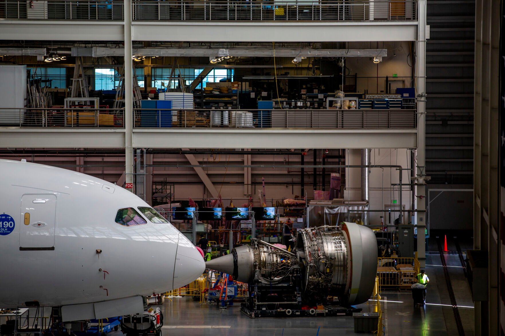 Planemaker Boeing swings to quarterly profit on sales
