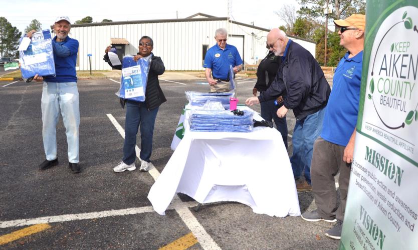 First tarp giveaway event generates enthusiastic response | News ...