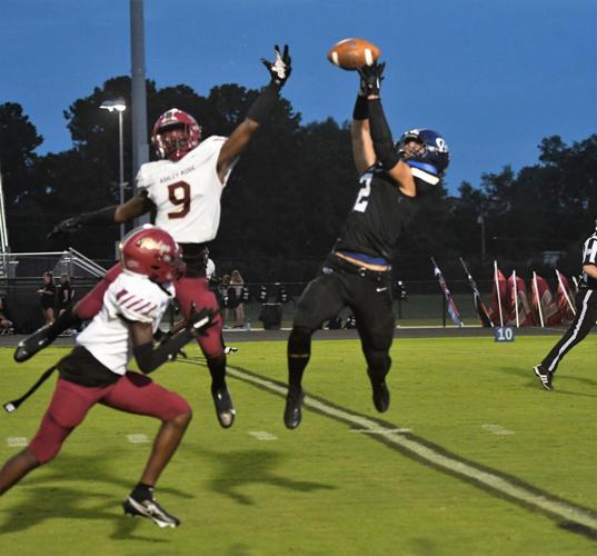 Cobras win sixth straight over Foxes | Prep Sports | postandcourier.com