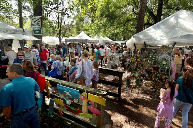 Flowertown Festival draws thousands of visitors on first day ...