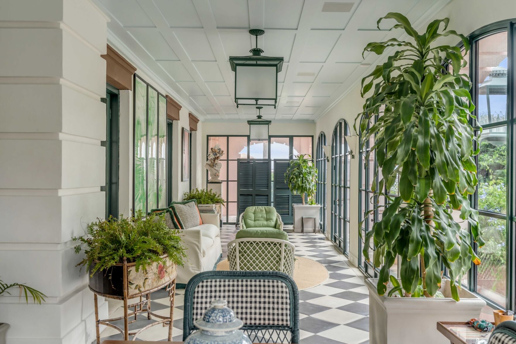 Pink Charleston house listed for $22.25M could set record