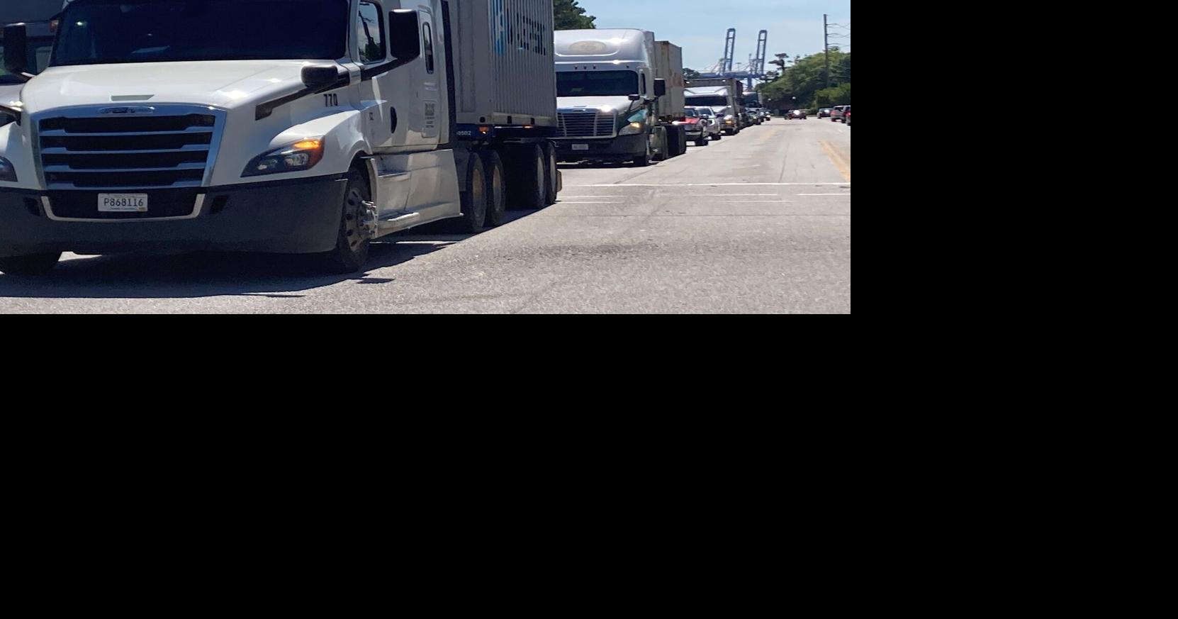 Truck traffic around Wando-Welch terminals backs up I-526