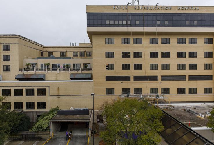 Roper Hospital in downtown Charleston fails initial accreditation visit