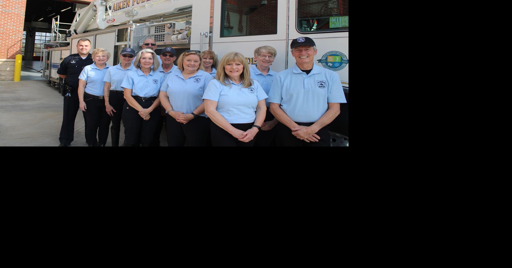 Triple Crown: Aiken volunteer mounted unit promotes relationship ...