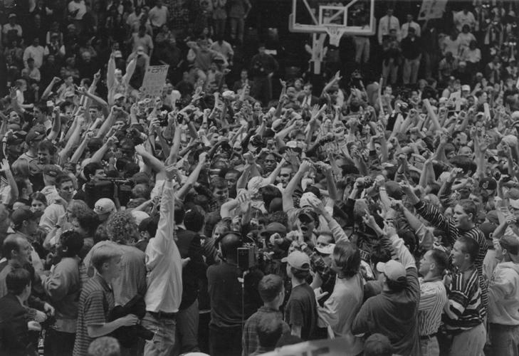 Gamecocks embrace the hype of hot start, Kentucky matchup