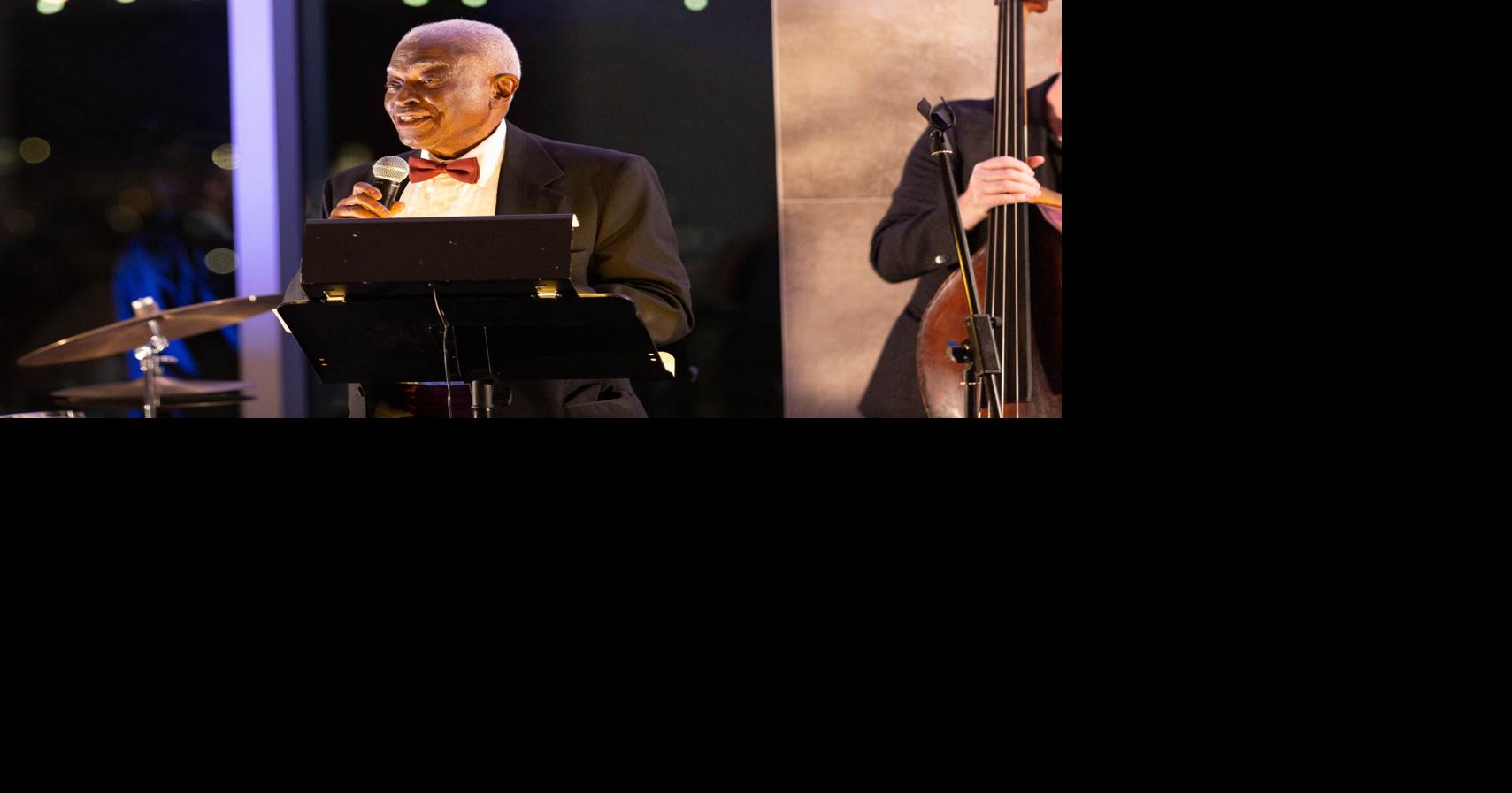 Jazz legend Lonnie Hamilton III receives Charleston 'Tip of the Hat' Award