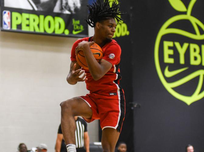 Peach Jam teams use defense tactics at annual Nike AAU game