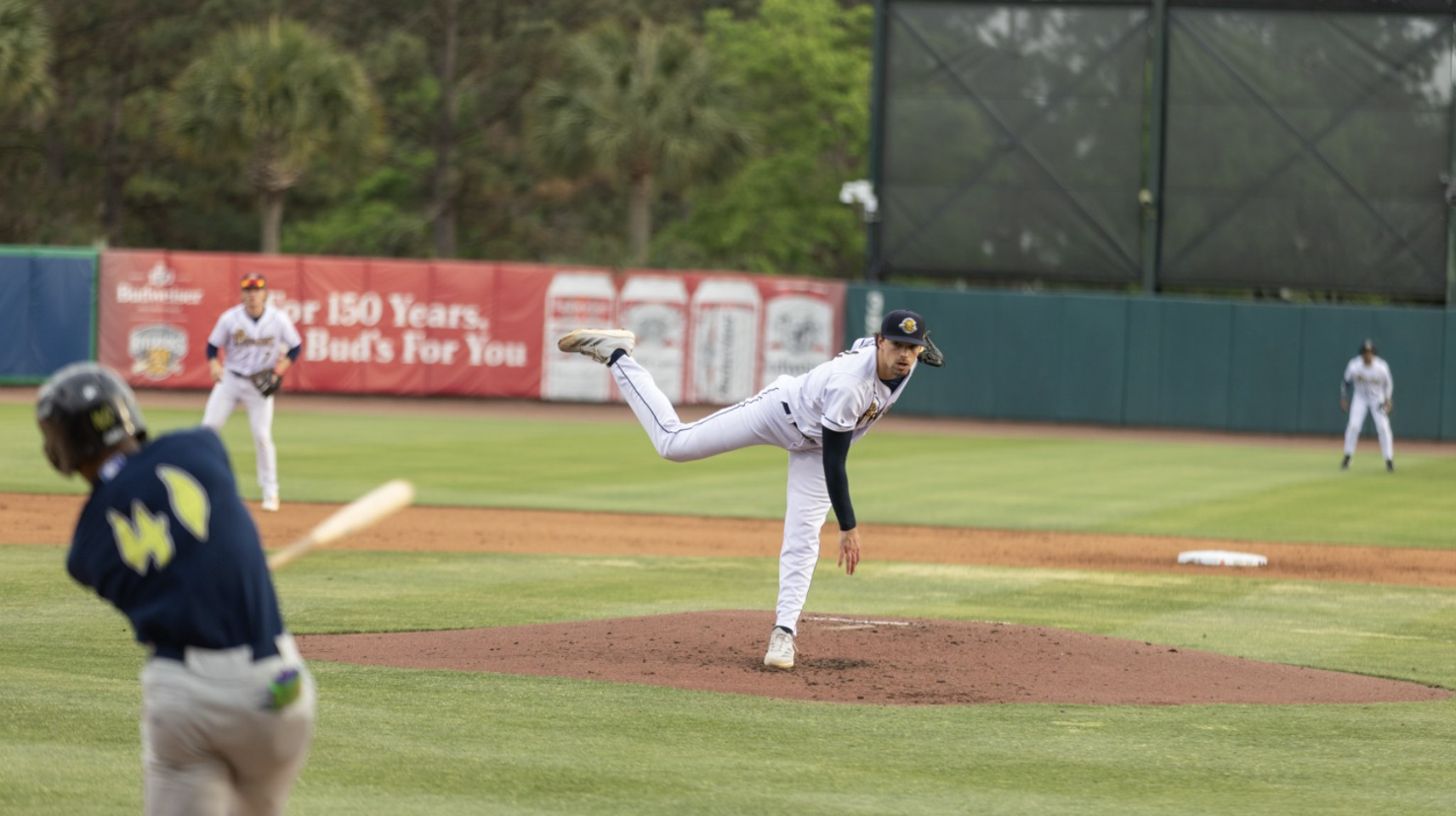 Charleston RiverDogs split doubleheader with Columbia