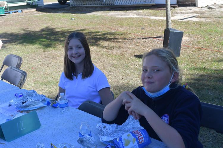 Mead Hall students come together to celebrate community, give thanks