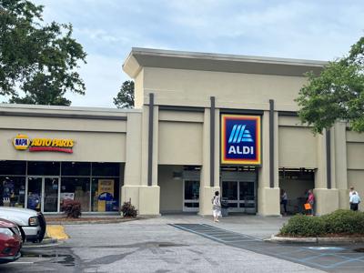 Aldi shopping center in Mount Pleasant welcomes 4 tenants