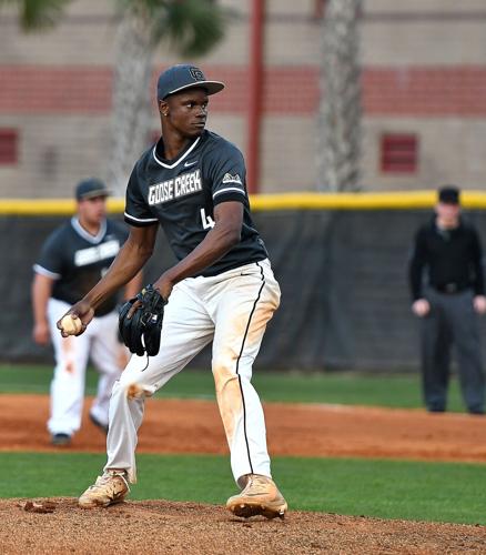 Gators' Singleton inks with Peach Belt program | Prep Sports ...