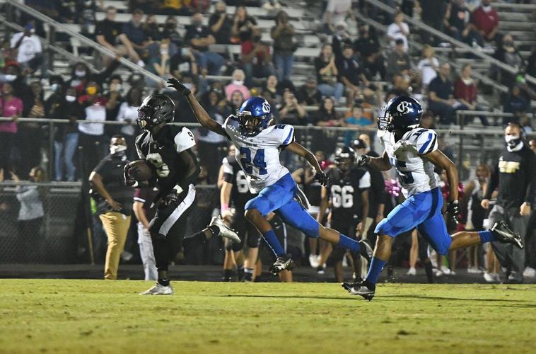 Gators roll in home opener | Football Talk | postandcourier.com