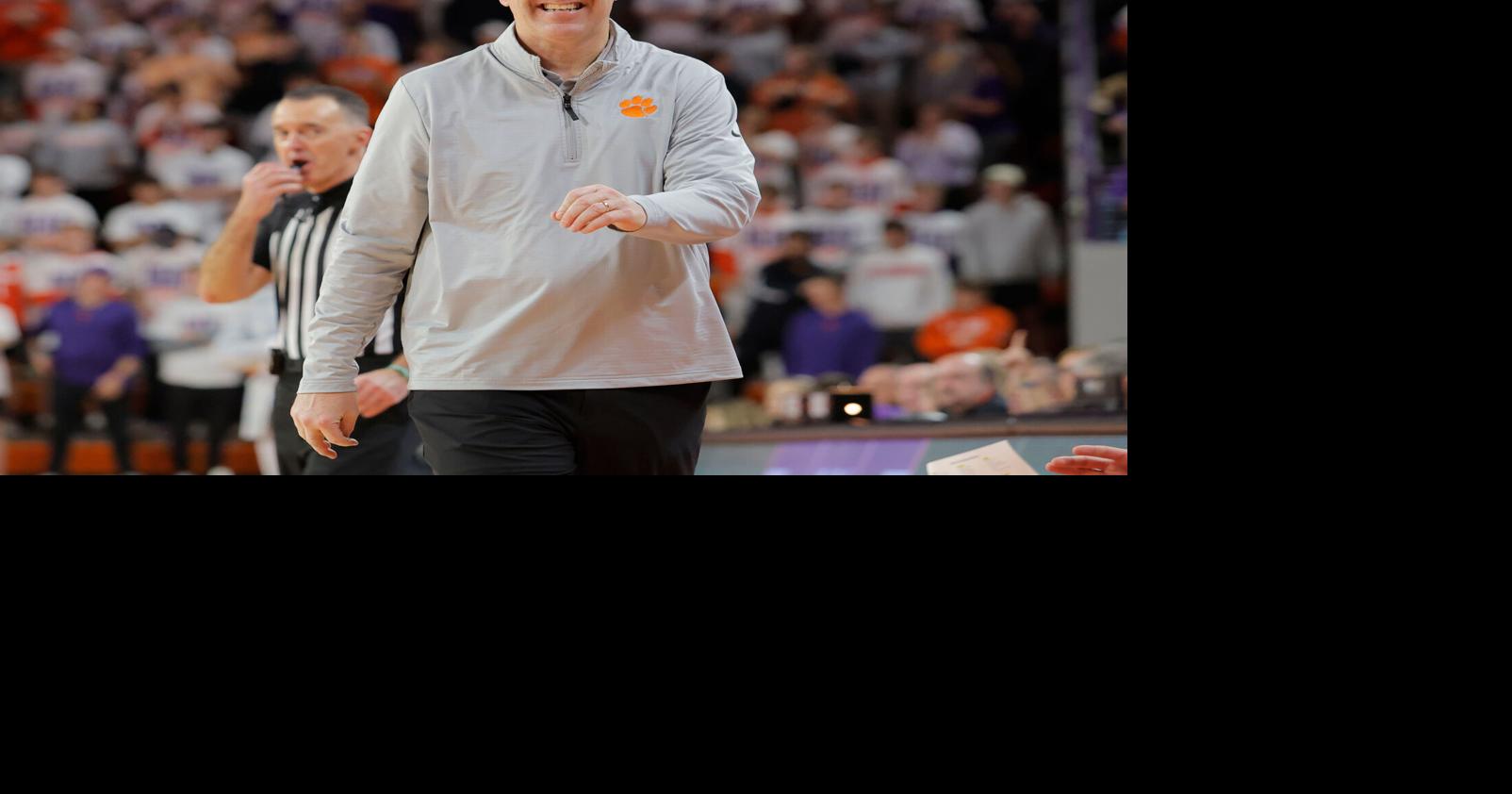 Clemson's Brownell on new deal: 'You don't mess with happy'