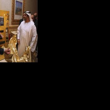 Fancy ATM skips the folding cash, spits out gold