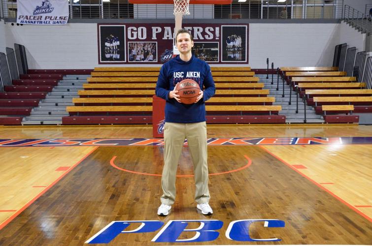 Mark Vanderslice: Pacers' head coach builds bonds on and off the court