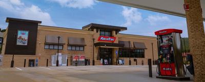 RaceTrac makes a long-term Lowcountry pit stop