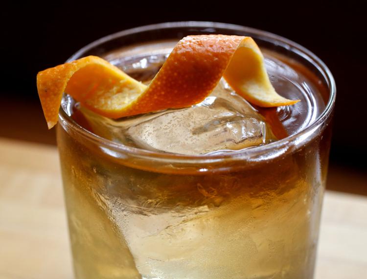 Best cocktail bars and places to drink in Charleston, SC