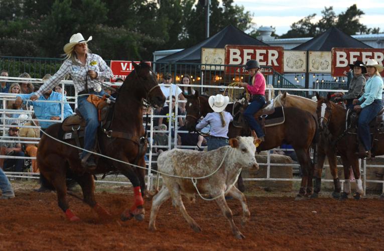 Aiken rodeo draws pro competitors from several states
