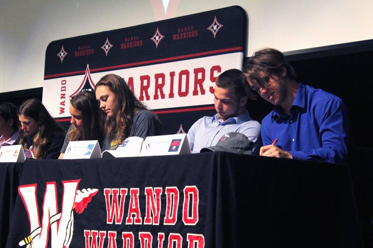 13 Wando athletes sign letters of intent