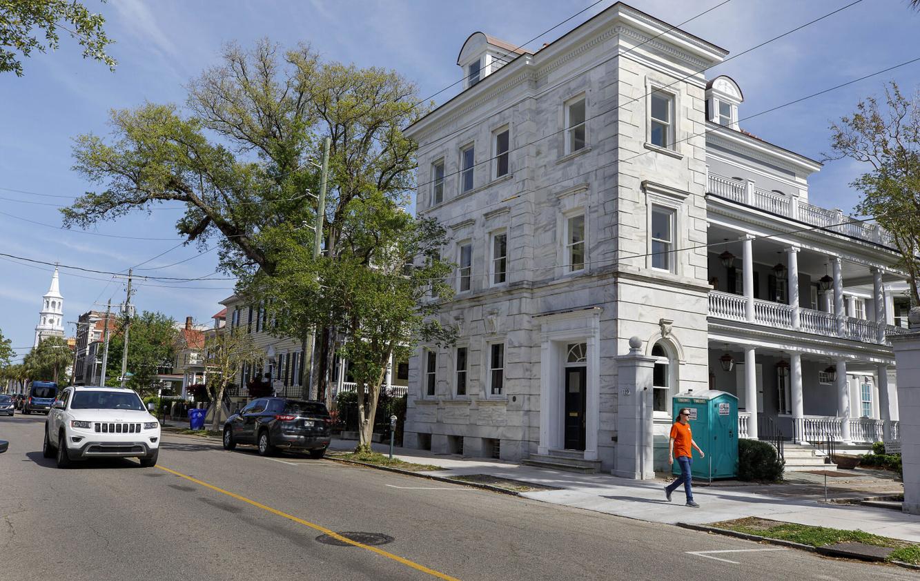 Darius Rucker's pool house plans upset his South of Broad neighbors in ...