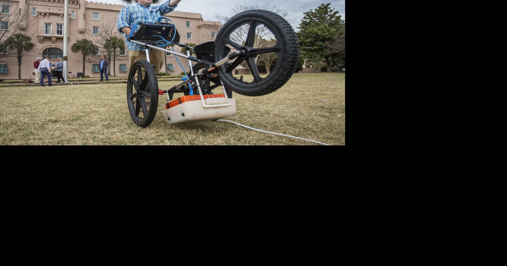 SC students hunt buried, massive Revolutionary War tabby fort in Charleston