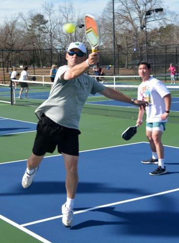 ADPS welcomes neighbors out for pickleball