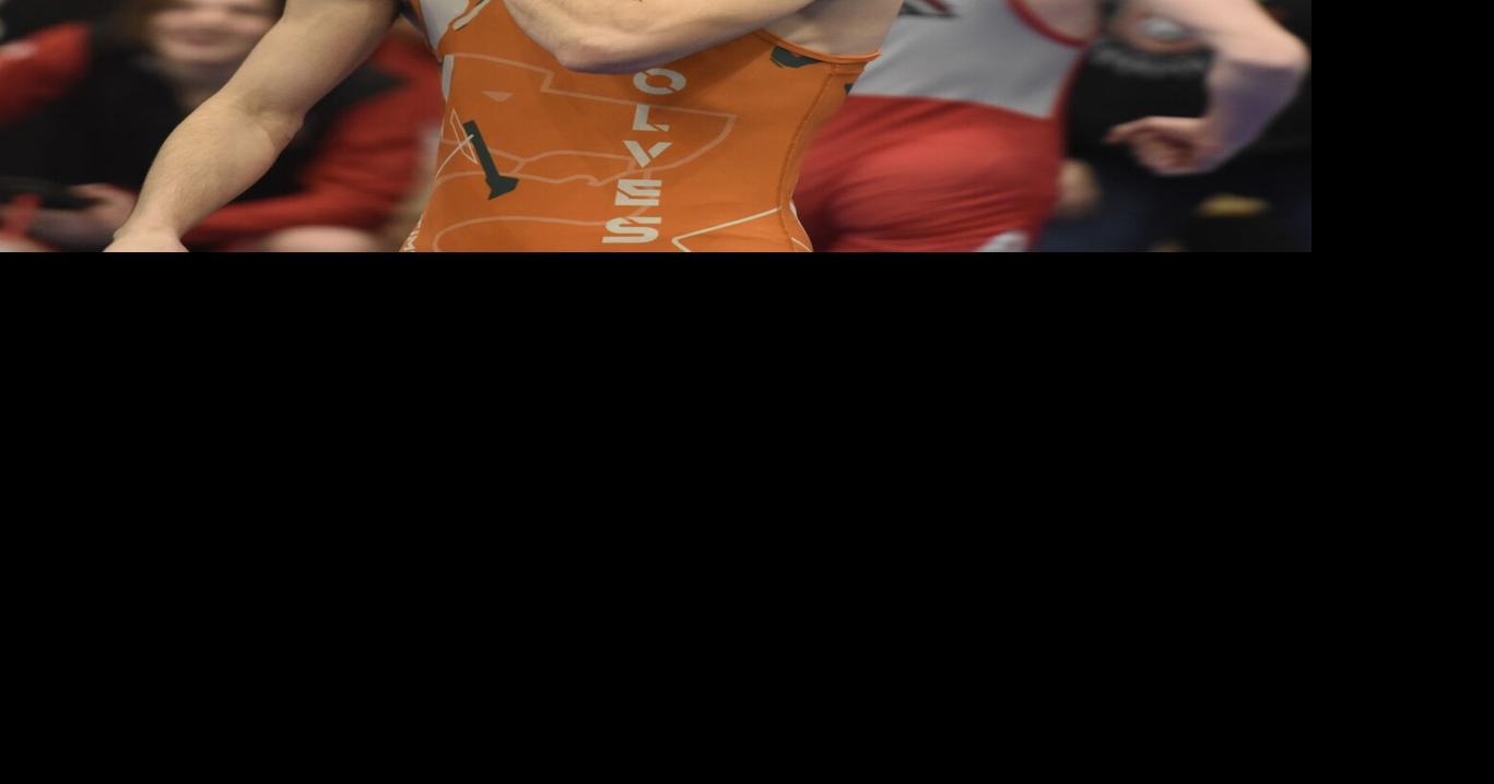 ACROSS THE COUNTY: Wolves aim to further winning tradition | Prep ...