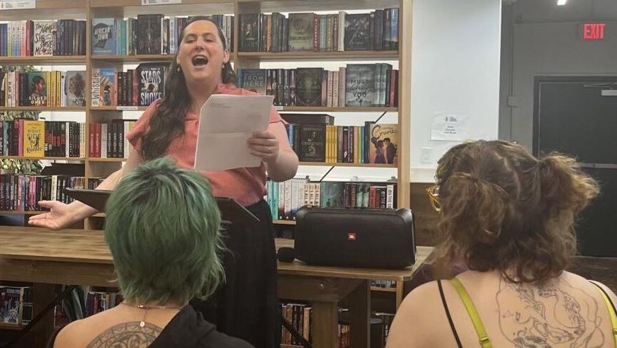 How to be a lay-poet: Queer writers group finds home in Columbia | Arts ...