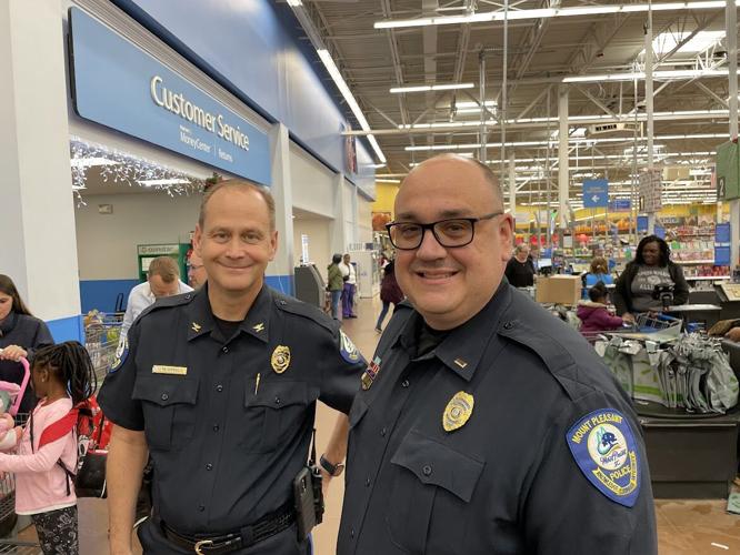 'Shop with a Cop' comes to MP | News | postandcourier.com