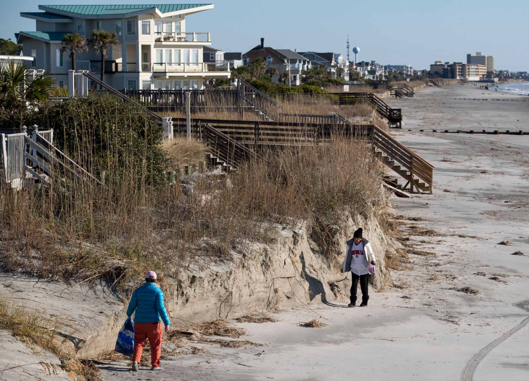 Folly Beach considers AI cameras to track erosion, tourism