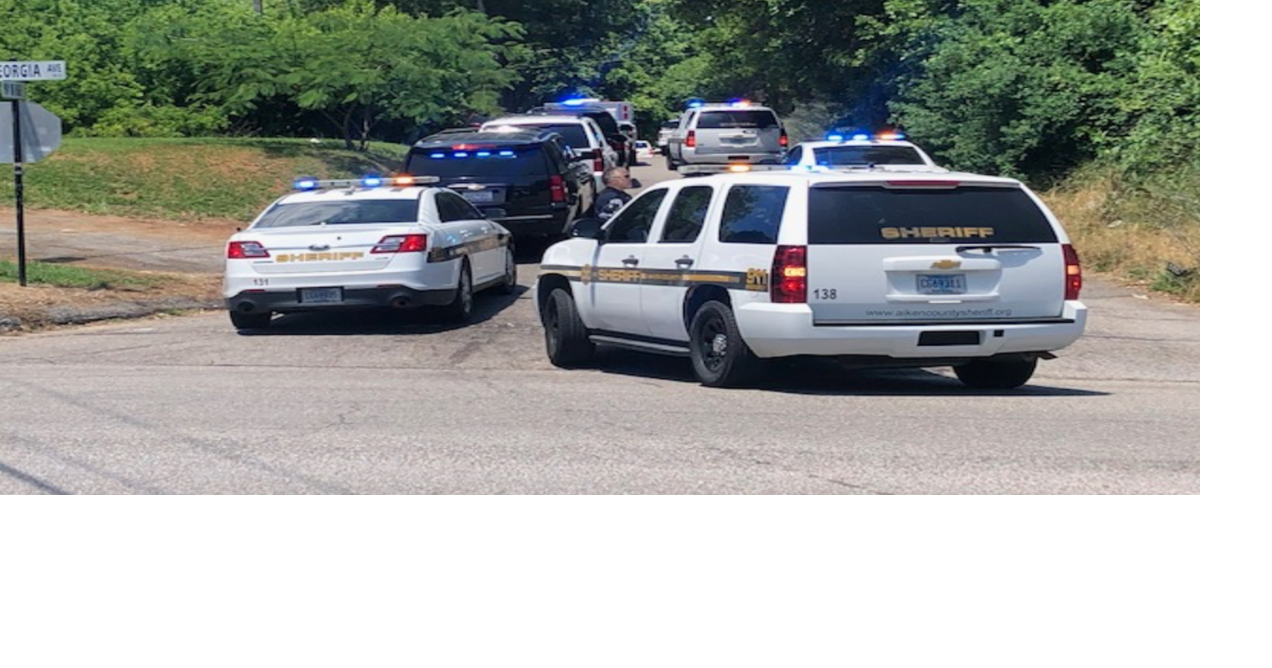 Suspect dead, one victim shot and receiving treatment after hostage ...