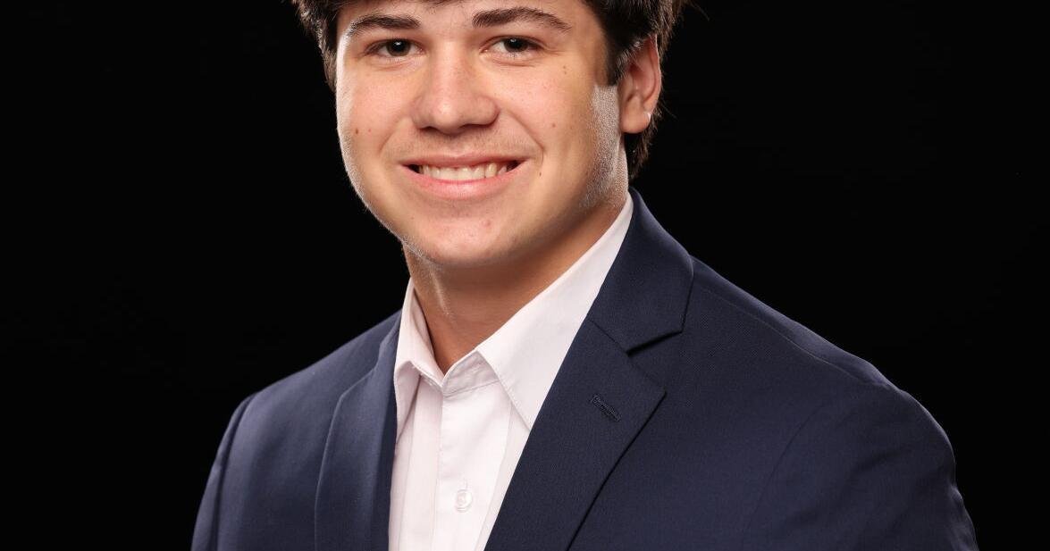 Legnard interns with 17 Co Performance Center