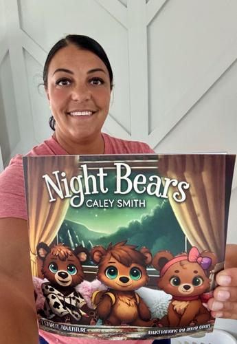 Smith releases 'Night Bears: A Starlit Adventure'