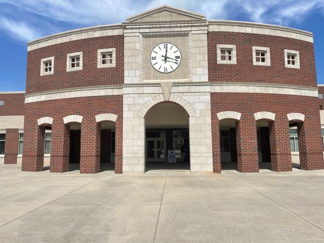 SC Highway Patrol: Dorman High School students die in crash