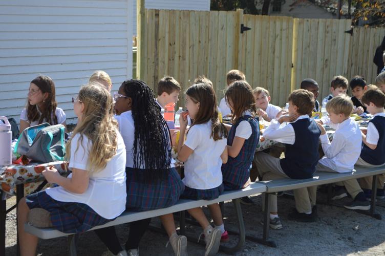 Mead Hall Episcopal School hosts annual One Table event