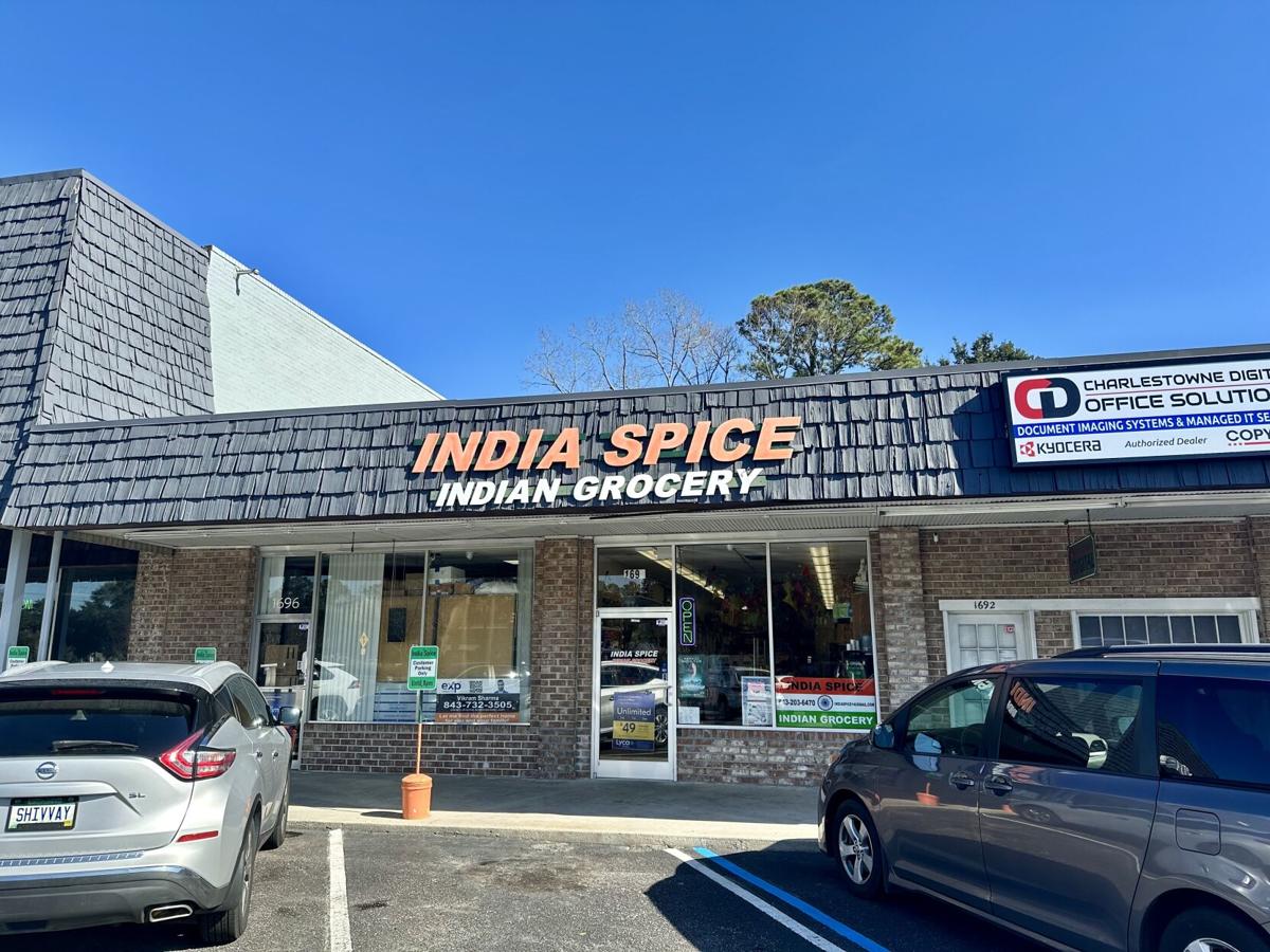 India Spice celebrates decade in Charleston, adds classes