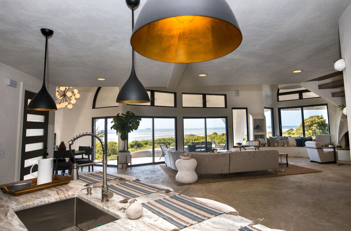 Is there such a thing as a hurricane-proof house? Sullivan Island dome ...