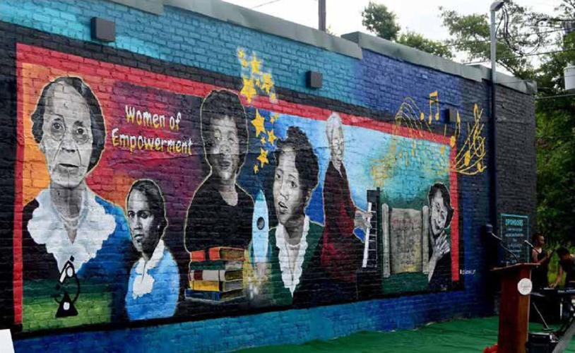 Golden Blocks unveils new public mural | | postandcourier.com