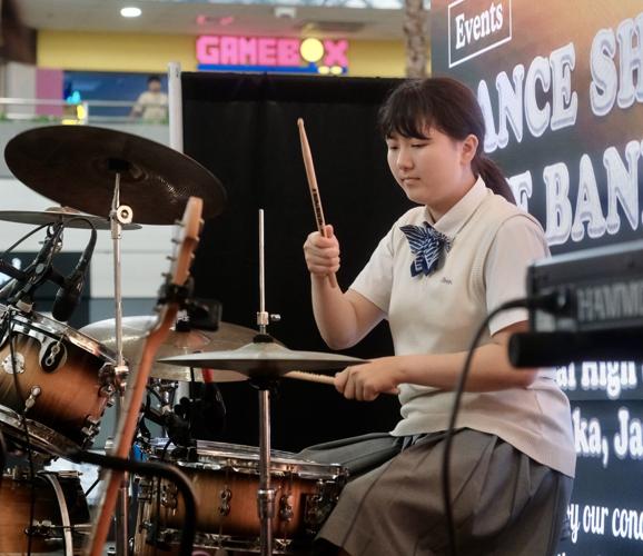 Sakai Liberal students perform Friendship Recital on Guam | Local News ...